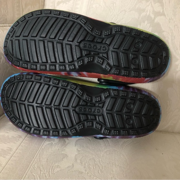 CROCS | Shoes | Crocs Baya Tie Dye Lined Classic Clogs Multi Black Men ...